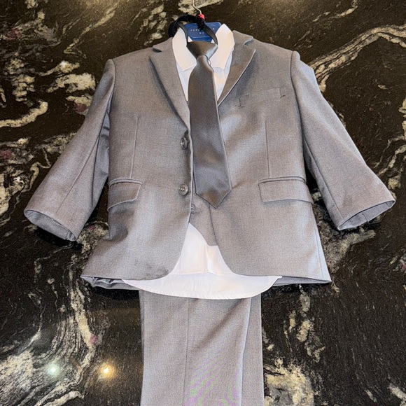 Perry Ellis | Matching Sets | Perry Ellis Charcoal Gray Kids Suit With ...